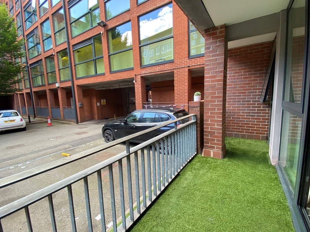 1 Bedroom Apartment To Let in Tenby Street North, Birmingham | James ...